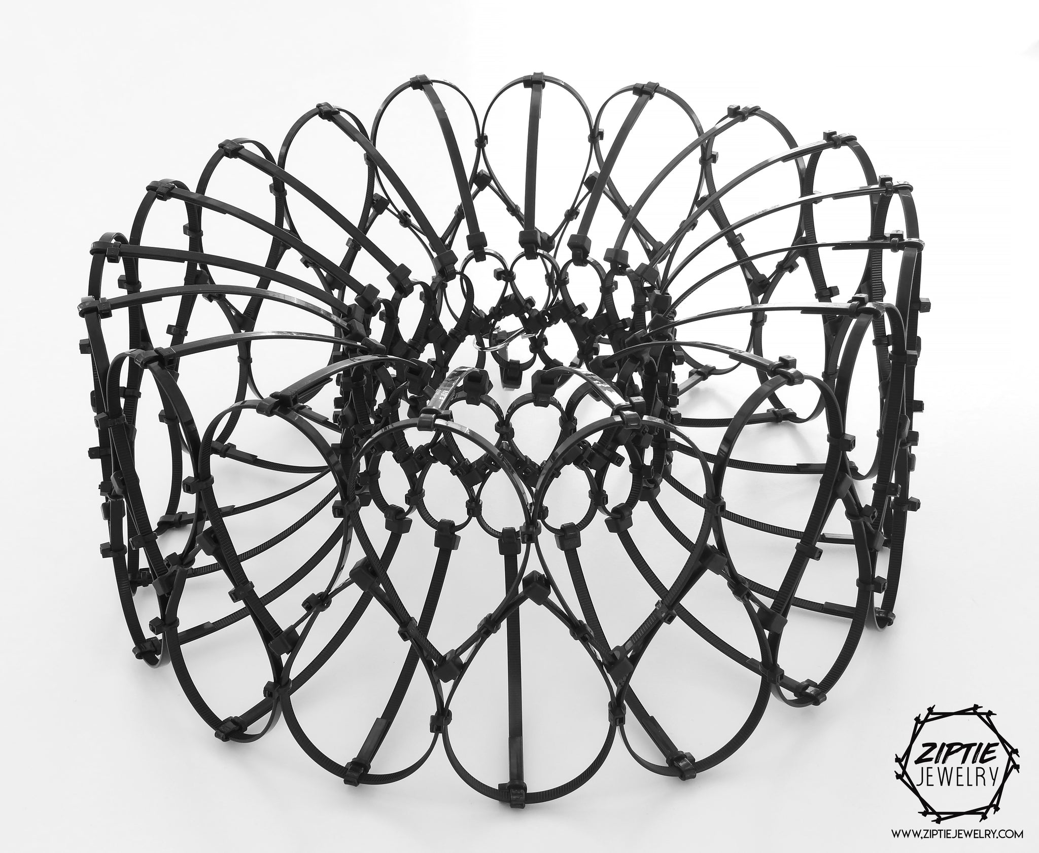 Futuristic Elizabethan Style Collar Necklace by Ziptie Jewelry ...